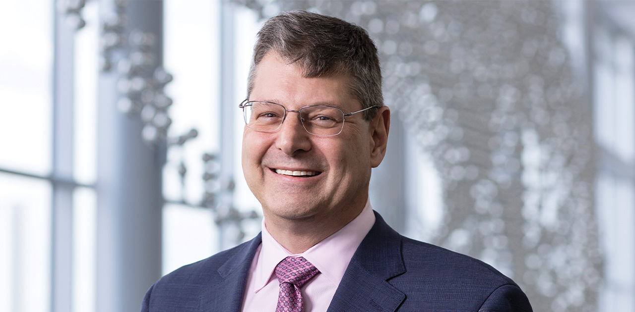 Leadership Q&A with Jonathan Efron, M.D. - UT Southwestern Medical Center